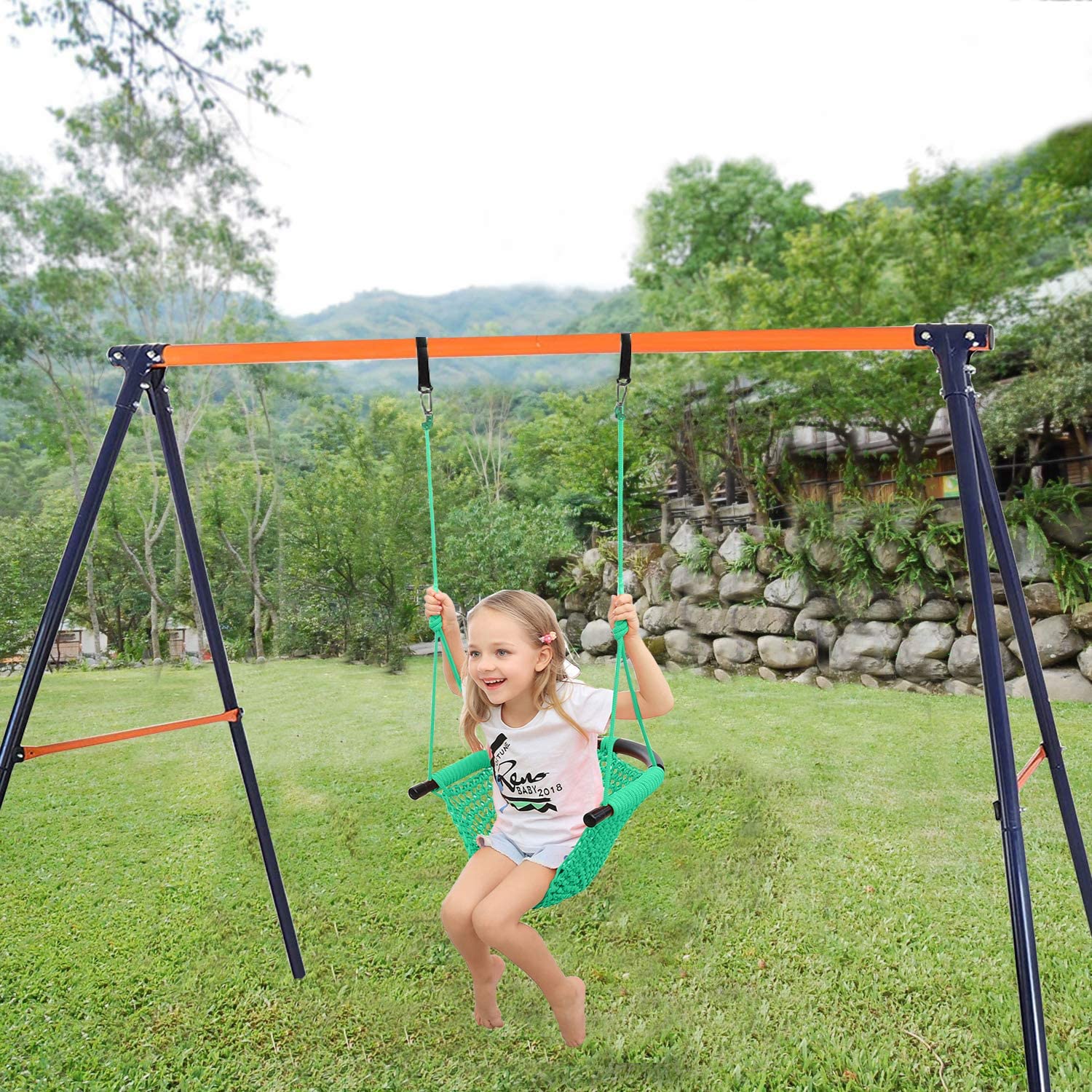 18 Insanely Fun Outdoor Swings For Kids They'll Really Love Playing ...