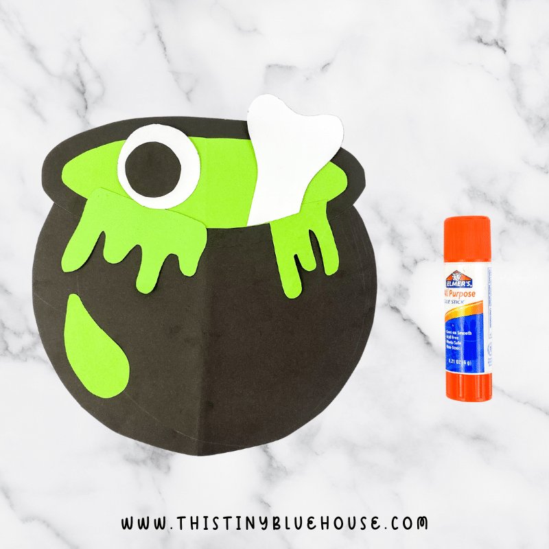 Easy Cauldron Craft - This Tiny Blue House