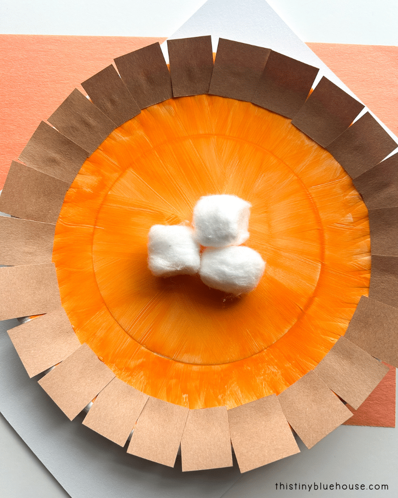 Pumpkin Pie Paper Plate Craft - This Tiny Blue House