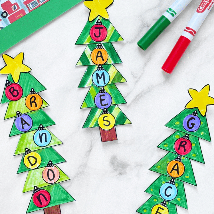 Christmas Handprint Wreath Craft (Free Printable Template) - This Tiny ...