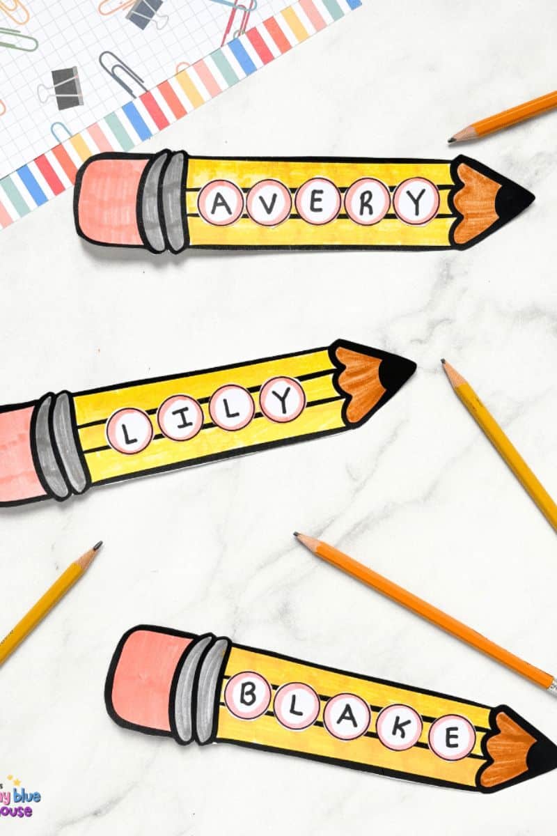 75+ Seasonal And Holiday Name Crafts for Kids (Free Printables) - This ...